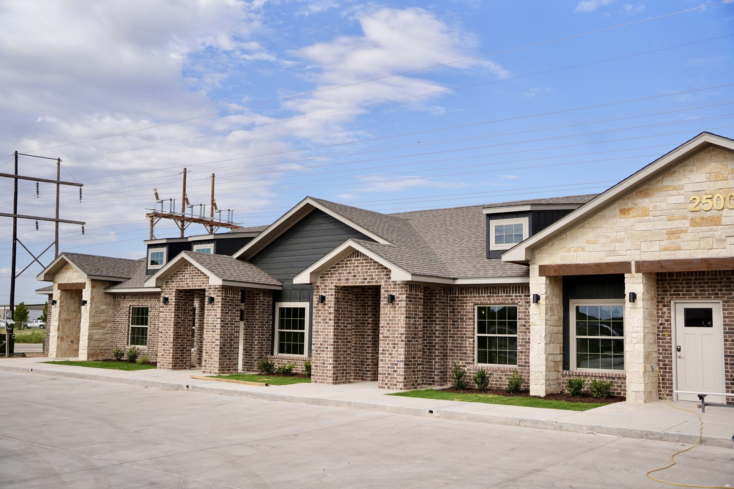 Discover Luxury Living At The Hartley Apartments In Lubbock Tx